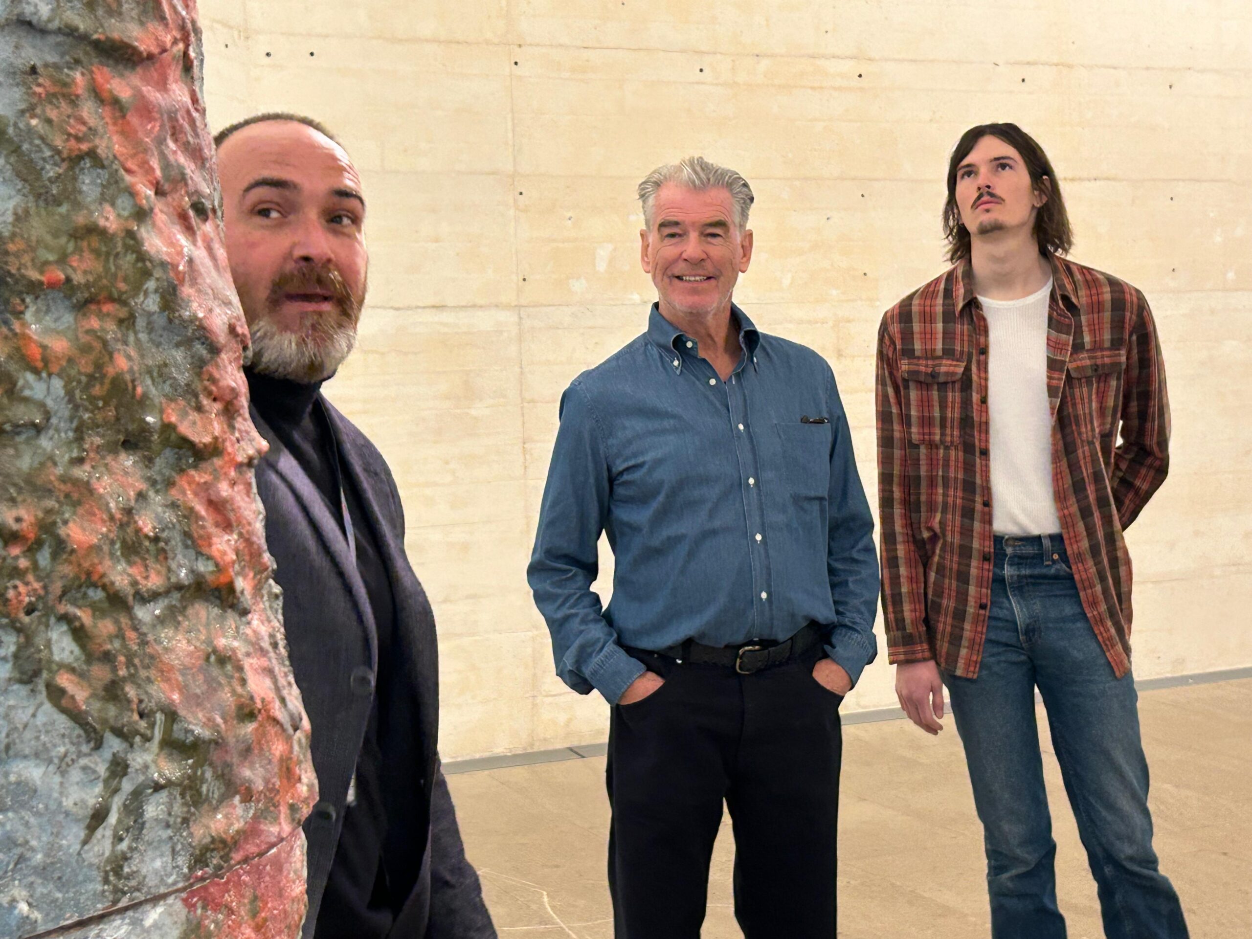 Pierce Brosnan i Helen Mirren visiten la Fundació Miró Mallorca ...